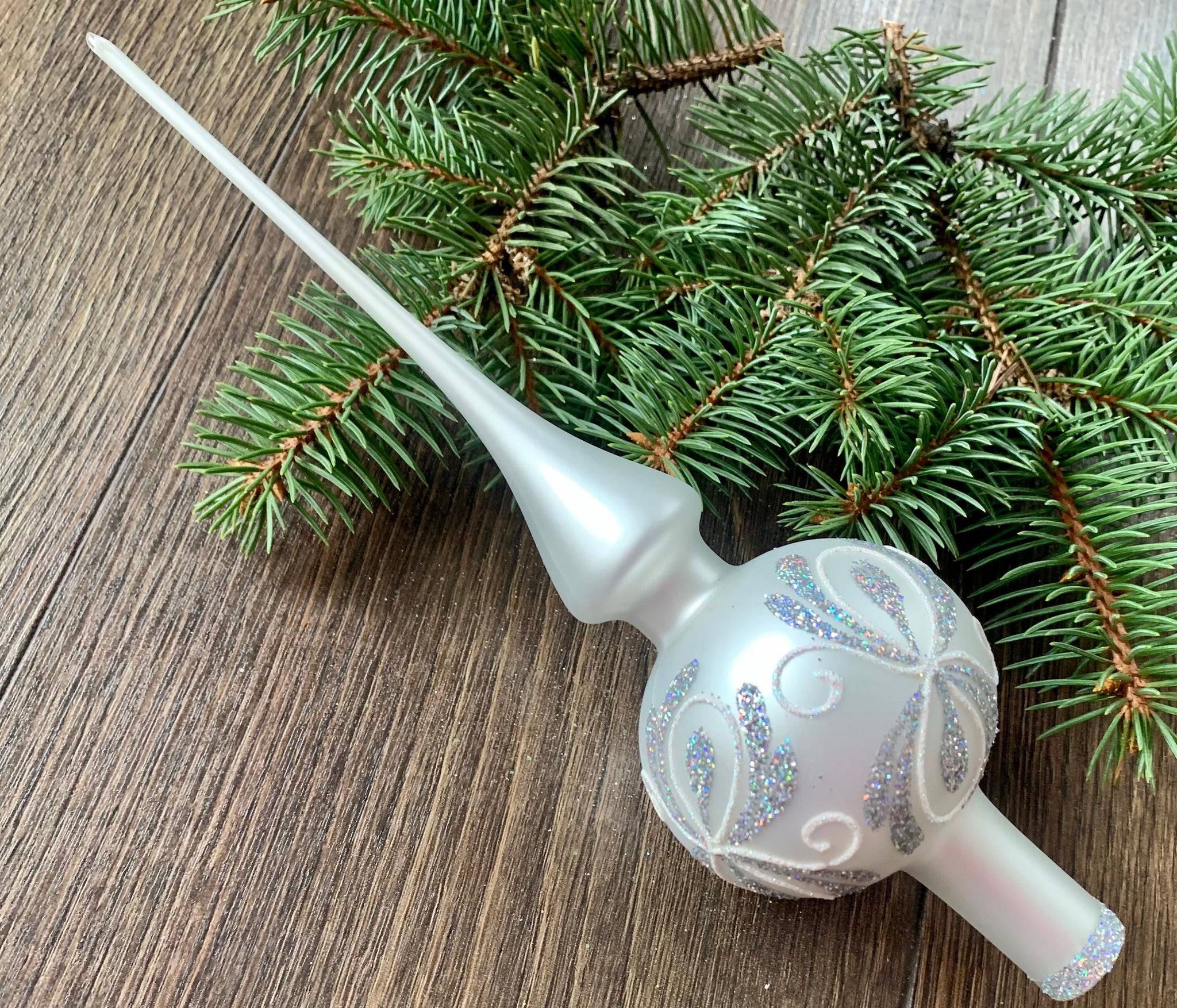 Silver matt Christmas glass tree topper, vintage XMAS finial ...