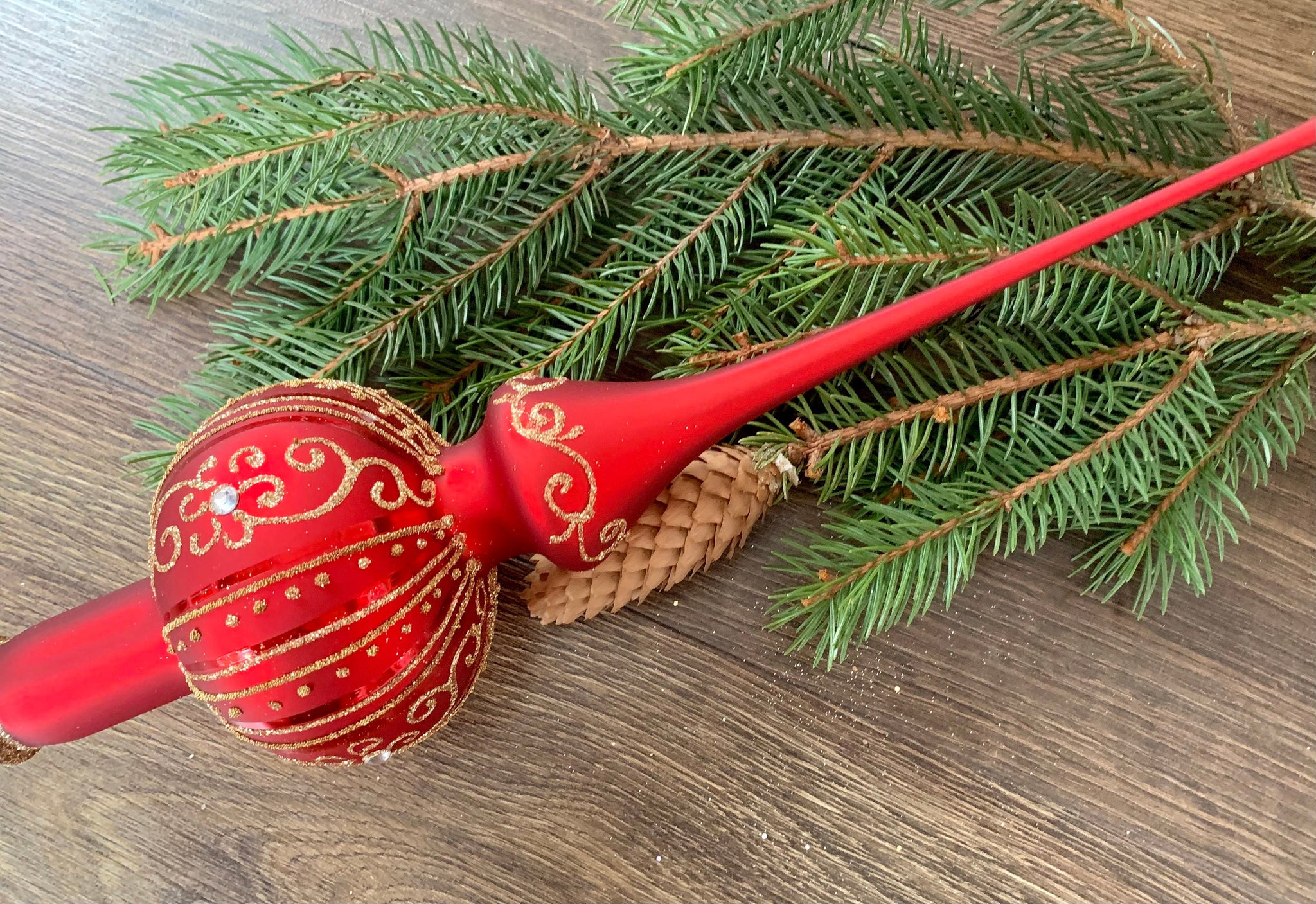 Big Pretty red Christmas glass Tree Finial Which Is Accented With gold ...